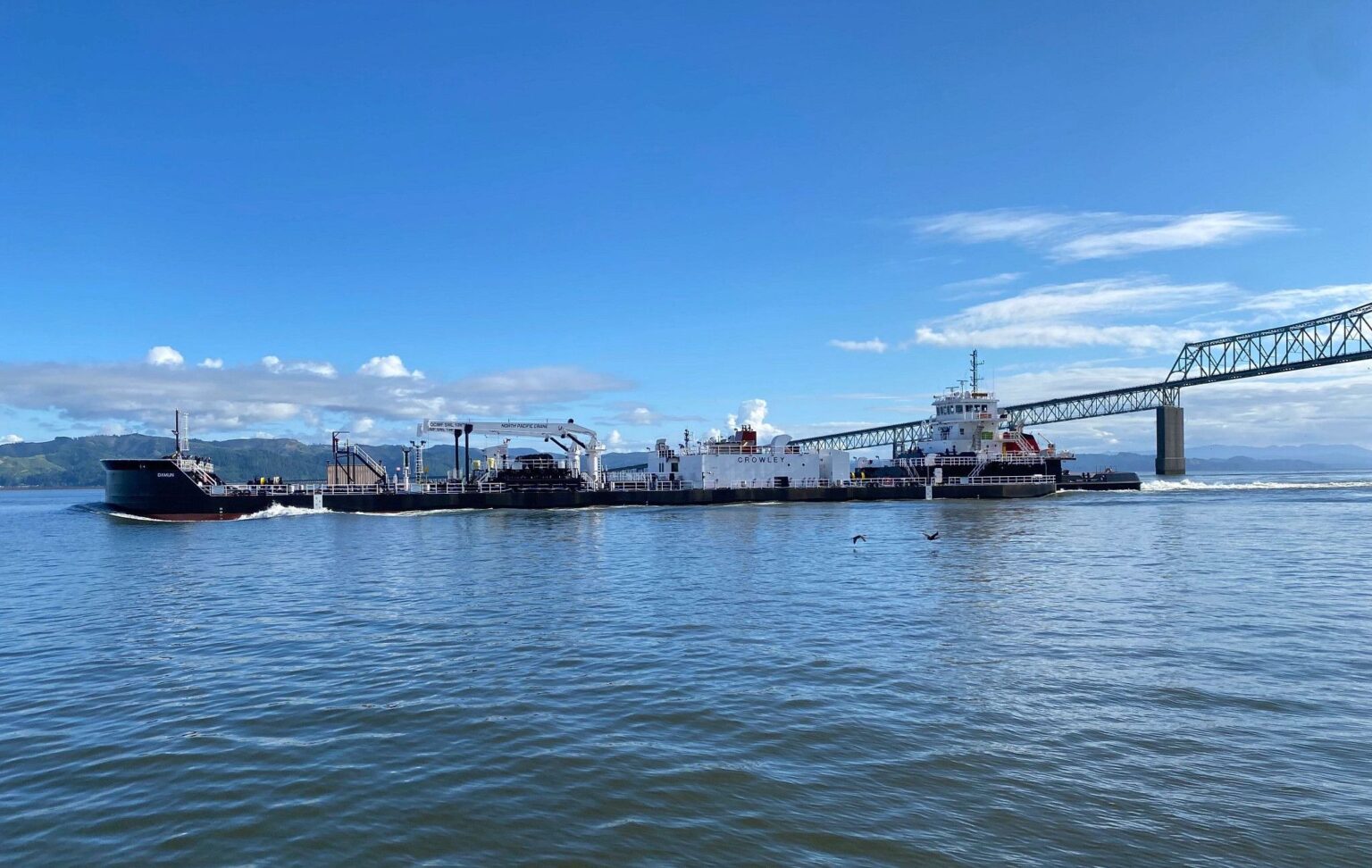 Crowley se hace cargo de la entrega del segundo ATB a Alaska ...